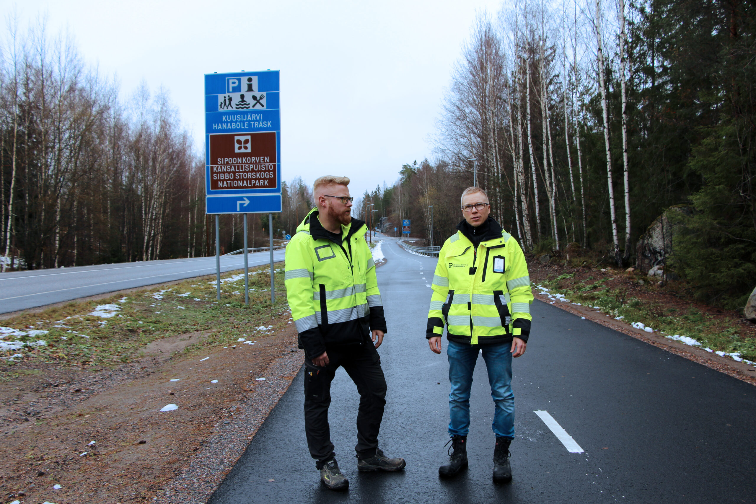 Jalankulku- ja pyöräväylä kunnostettiin Hakunilan ja Nikinmäen välillä ...